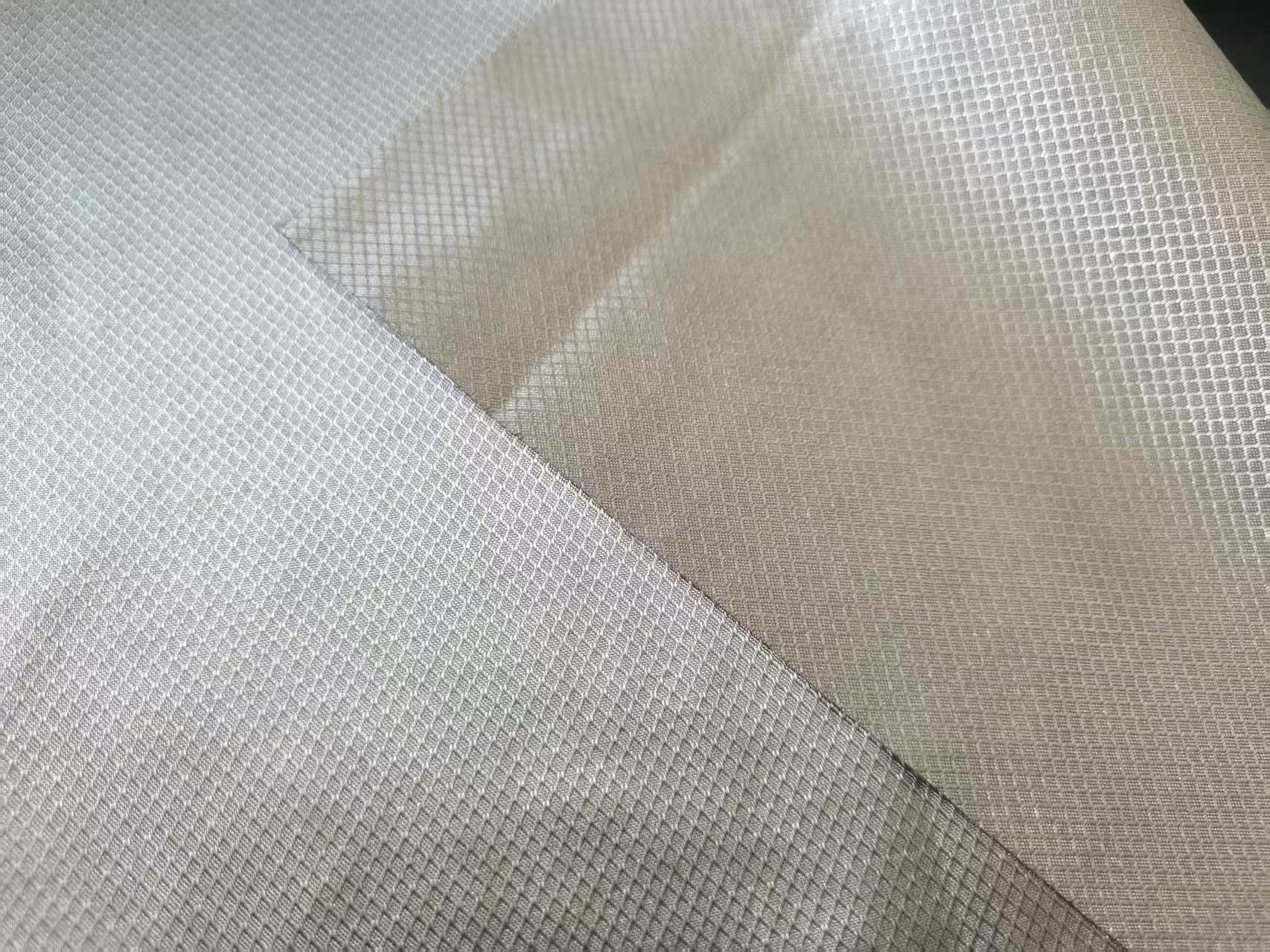 tissu-en-nylon-l-infiltration-d-argent-conducteur-pour-cran-tactile